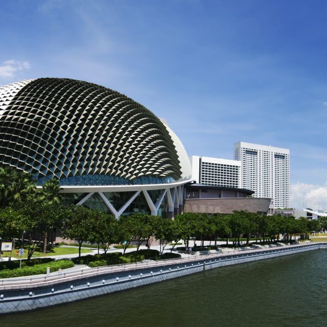 ESPLANADE - THEATRES ON THE BAY - Schimmer Metal Standard